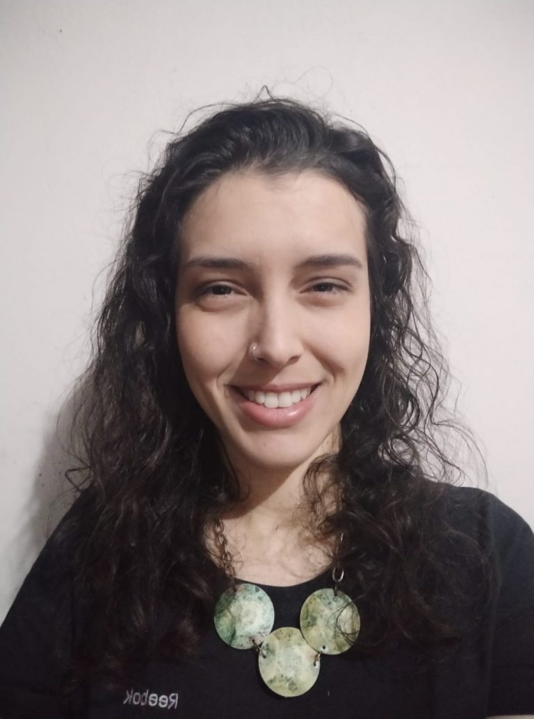 ADRIELLE LUCHI COUTINHO BOVE - Faculdade de Arquitetura e Urbanismo