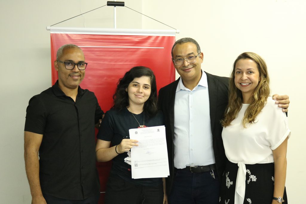 Cinco novos servidores tomam posse no campus Governador Valadares ...